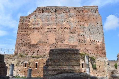 Ancient Roman Building Techniques: Beautiful Examples In and Around ...